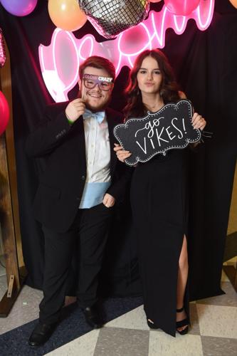 JHS cheerleaders host 'Tacky Prom' | News | mountaineagle.com