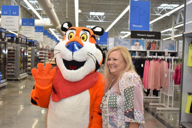 Sumiton Walmart celebrates new store design | News | mountaineagle.com