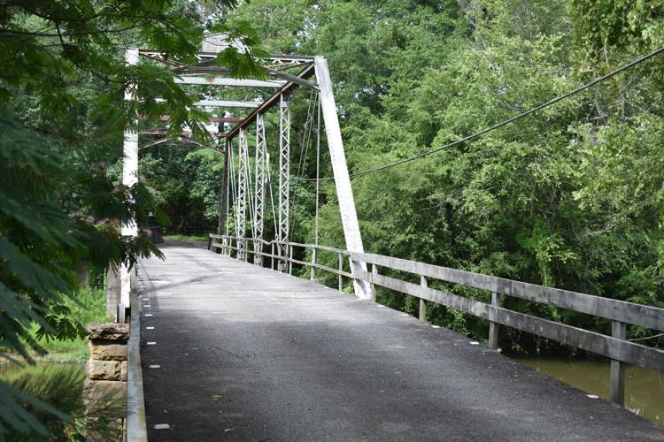 Funds sought to rebuild Country Club Road Bridge | News | mountaineagle.com