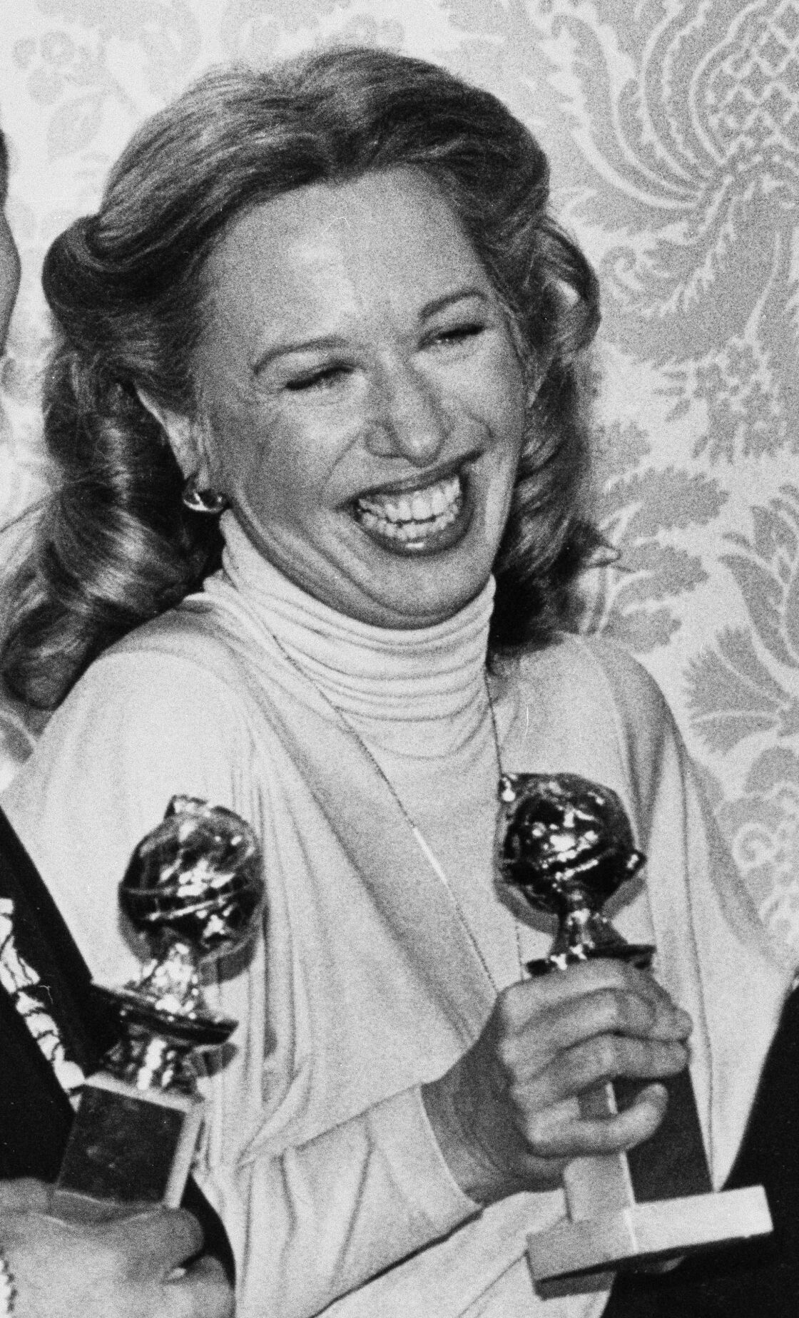 Jasper-born Polly Holliday, Flo on sitcom 'Alice,' dies at 88 | News ...