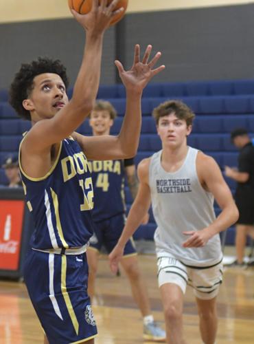 Summer ball at Dora | Sports | mountaineagle.com