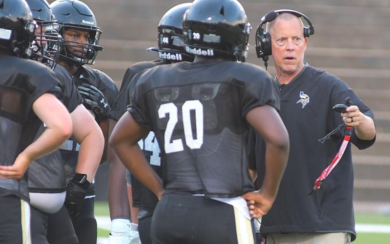 Meet the Vikes | Sports | mountaineagle.com