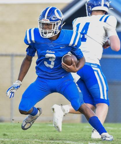 Oakman takes field for scrimmage | Sports | mountaineagle.com