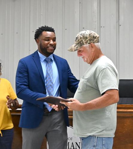 Thacker celebrated for 40 years of service in Oakman | News ...