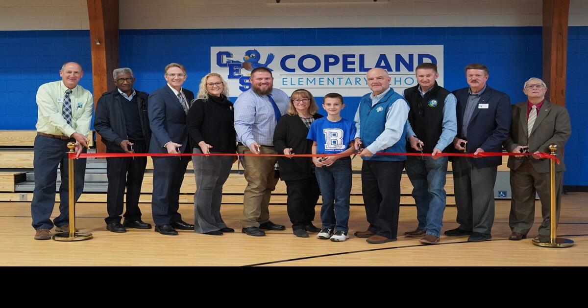 Copeland Elementary cuts the ribbon on new gym | News | mtairynews.com