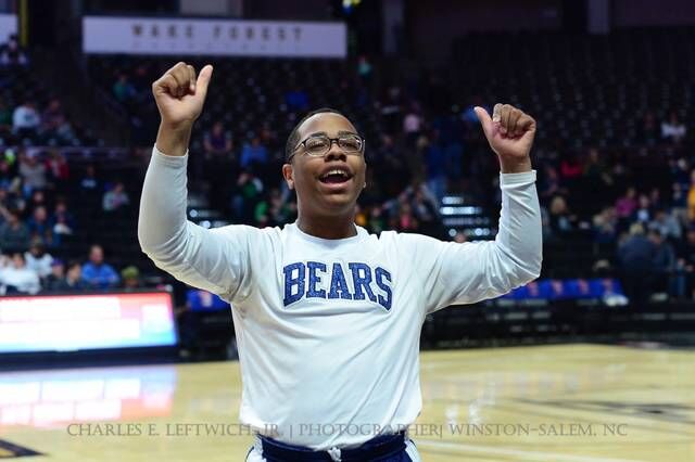 Walker to cheer for Campbell | Sports | mtairynews.com