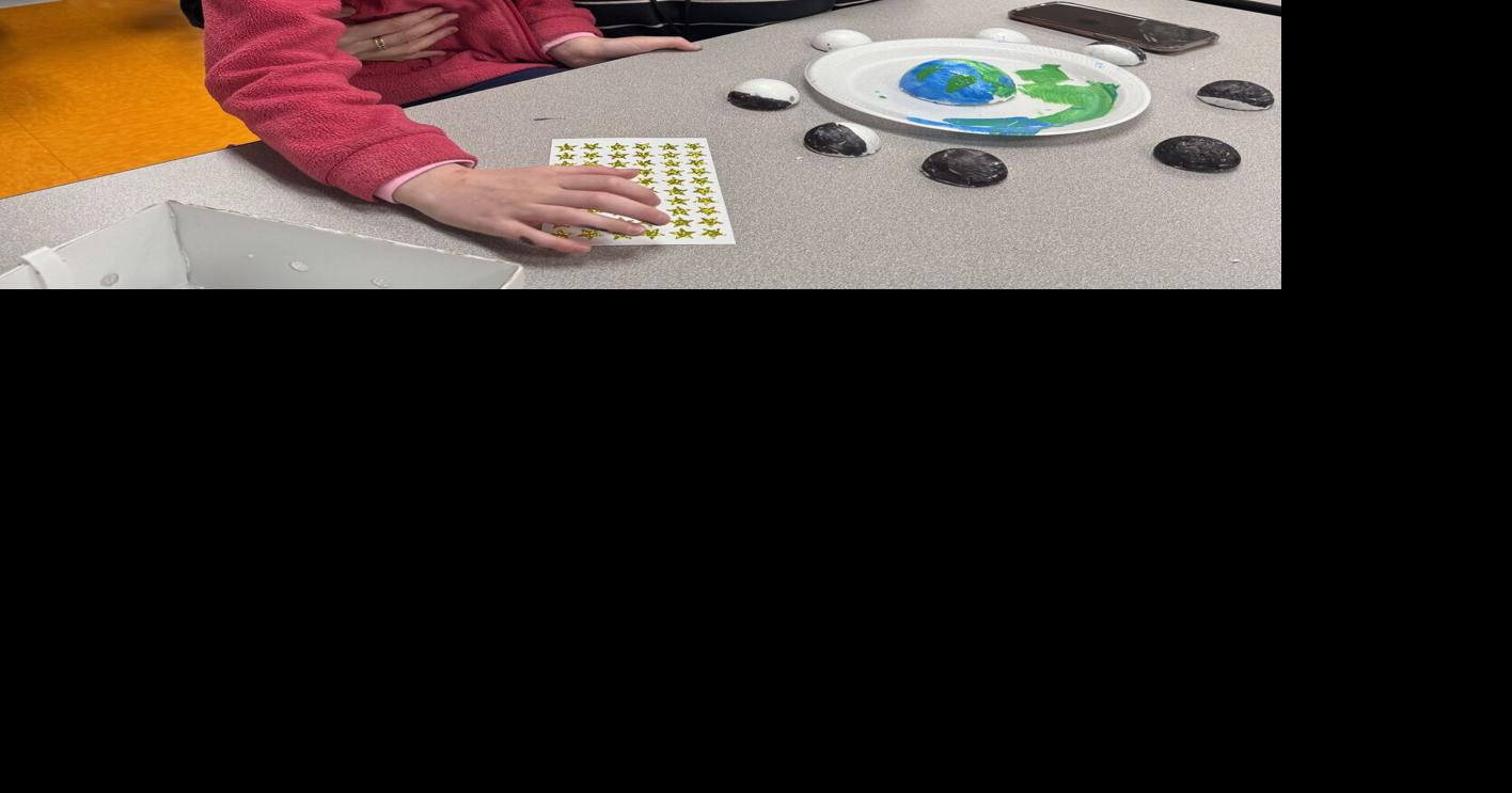 Dobson first graders, parents, learn about outer space | Arts ...