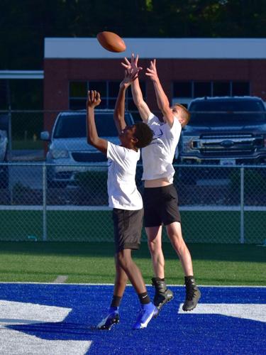 North Surry hosts youth football camp | Sports | mtairynews.com