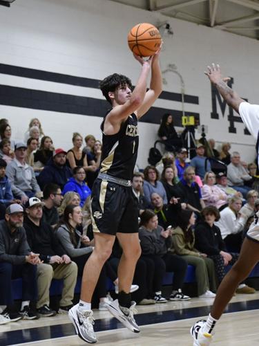 Eagles go wire-to-wire against Bears | Sports | mtairynews.com