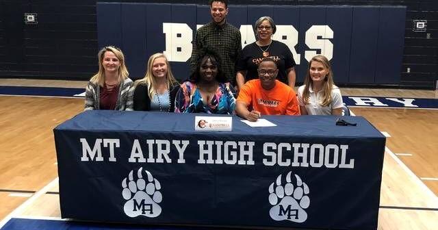 Walker to cheer for Campbell | Sports | mtairynews.com