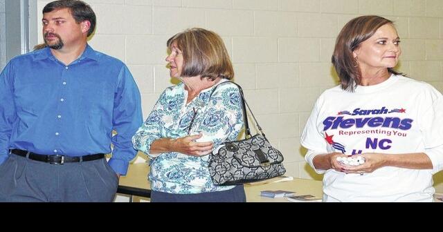 Elkin candidates make their case for office | Local News | mtairynews.com