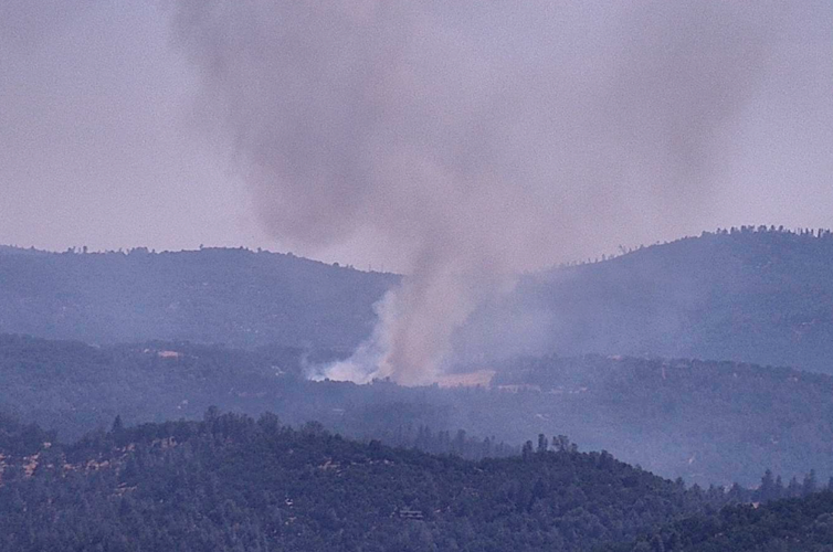 Blaze breaks out in Luneman Road area | News | mtdemocrat.com