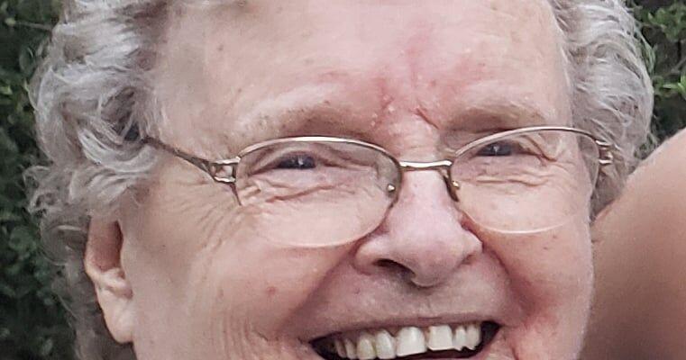 Isabelle Garrett | Obituaries | mtdemocrat.com