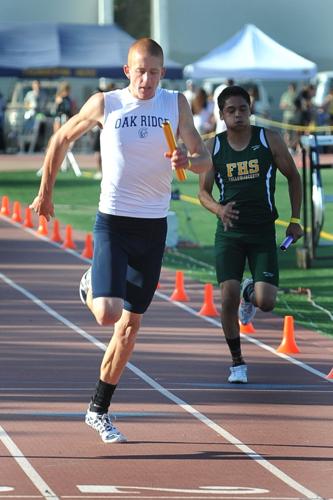 Sipes third in 300 hurdles | Sports | mtdemocrat.com