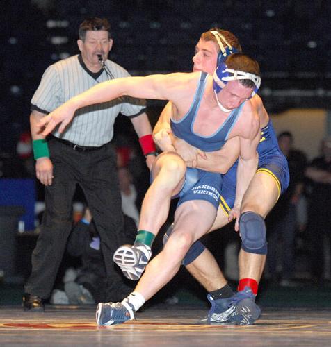 Nine wrestlers advance to Bakersfield | Sports | mtdemocrat.com