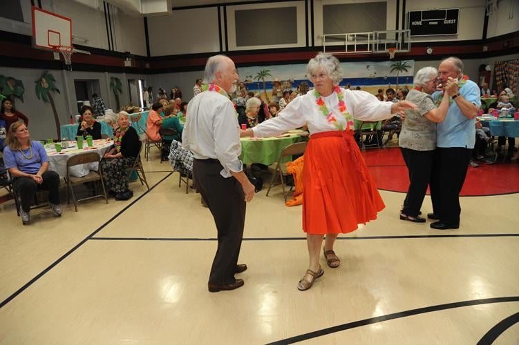Senior Ball at Camerado Springs Middle School | Photo Galleries ...