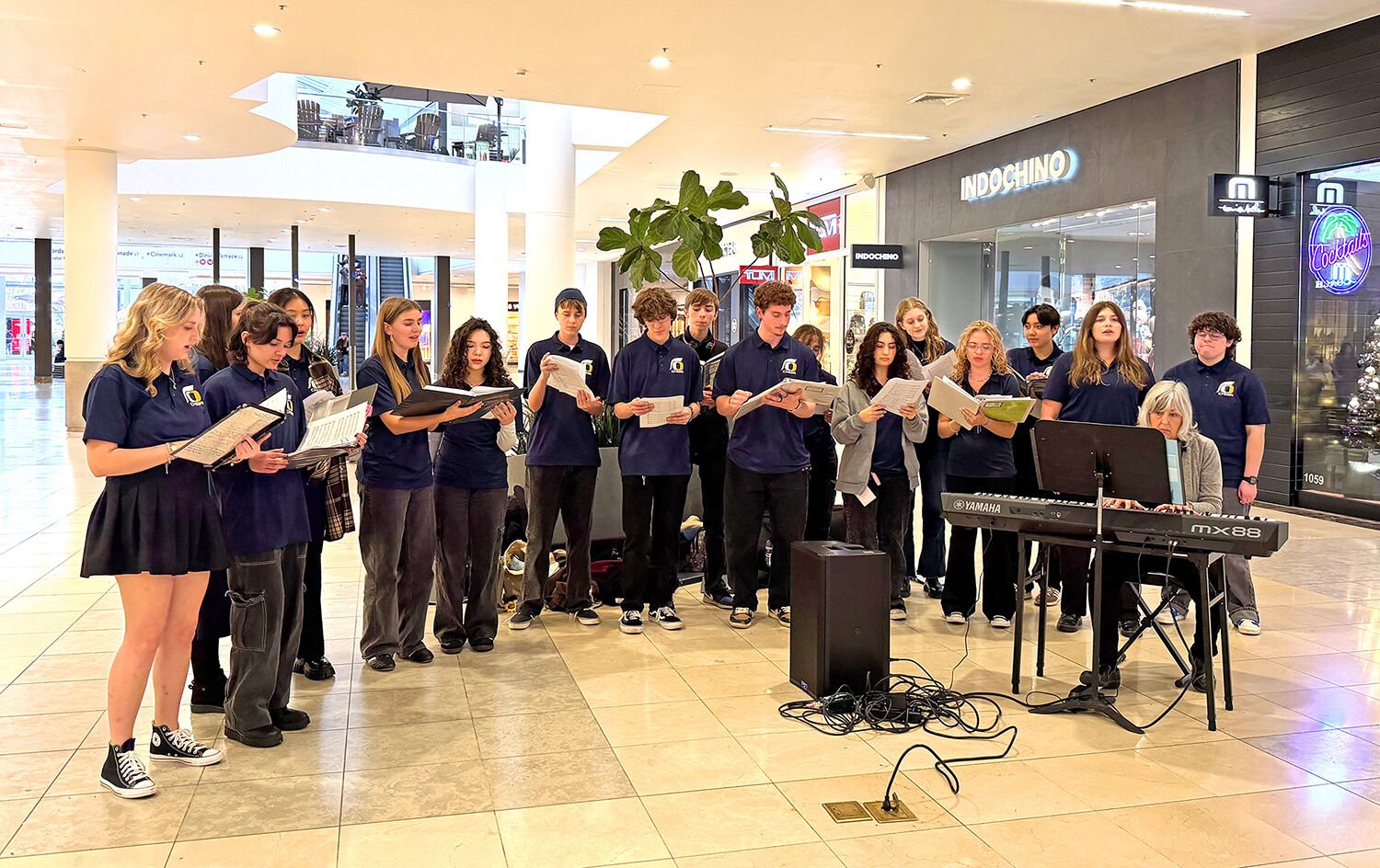 Oak Ridge Vocal Jazz Ensemble gives the gift of giving | Prospecting ...