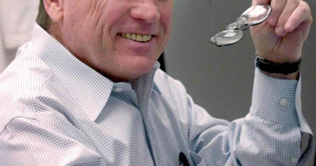 Medical Profiles: Dr. Thomas Prindiville, MD | Photo Galleries ...