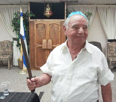 Holocaust survivor and Purple Heart recipient to share story ...