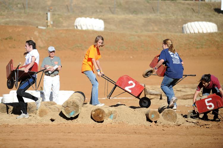 69th John M. Studebaker Wheelbarrow Races | Photo Galleries ...