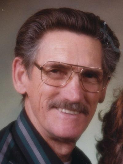 Doyle Russell | Obituaries | mtdemocrat.com