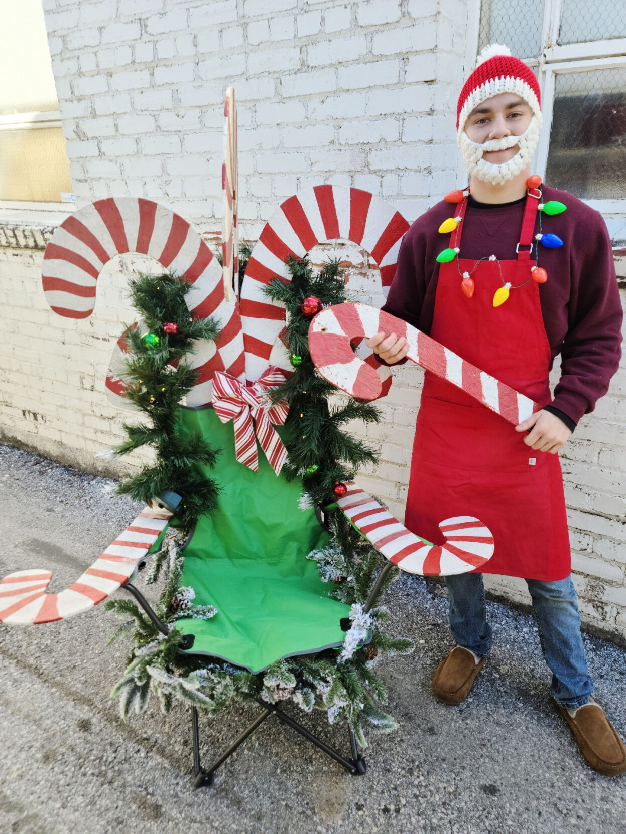 Deck the chairs with boughs of holly | Prospecting | mtdemocrat.com