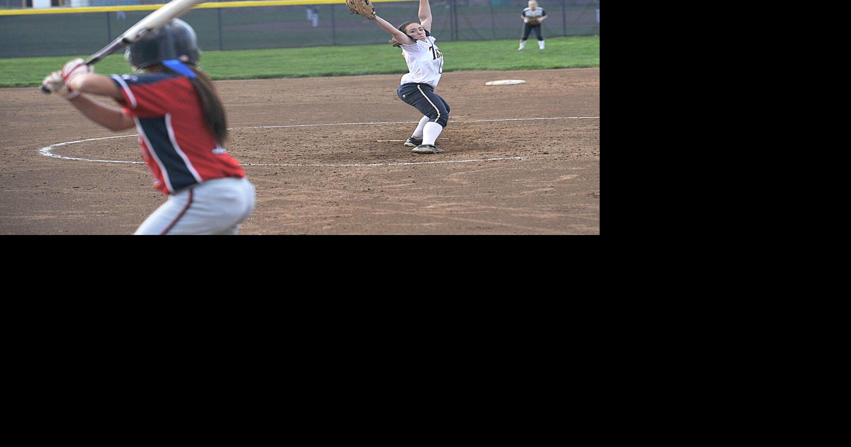 Lady Trojans softball | Photo Galleries | mtdemocrat.com