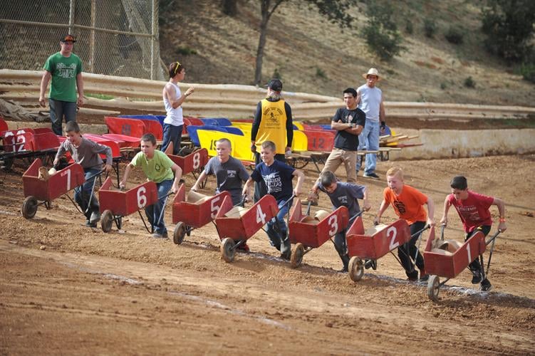 72nd annual John M. Studebaker Wheelbarrow Races | Photo Galleries ...