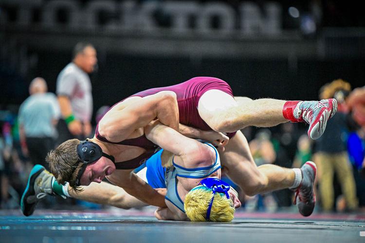 9 qualify for state wrestling meet | Sports | mtdemocrat.com