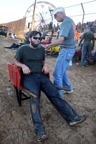 69th John M. Studebaker Wheelbarrow Races | Photo Galleries ...