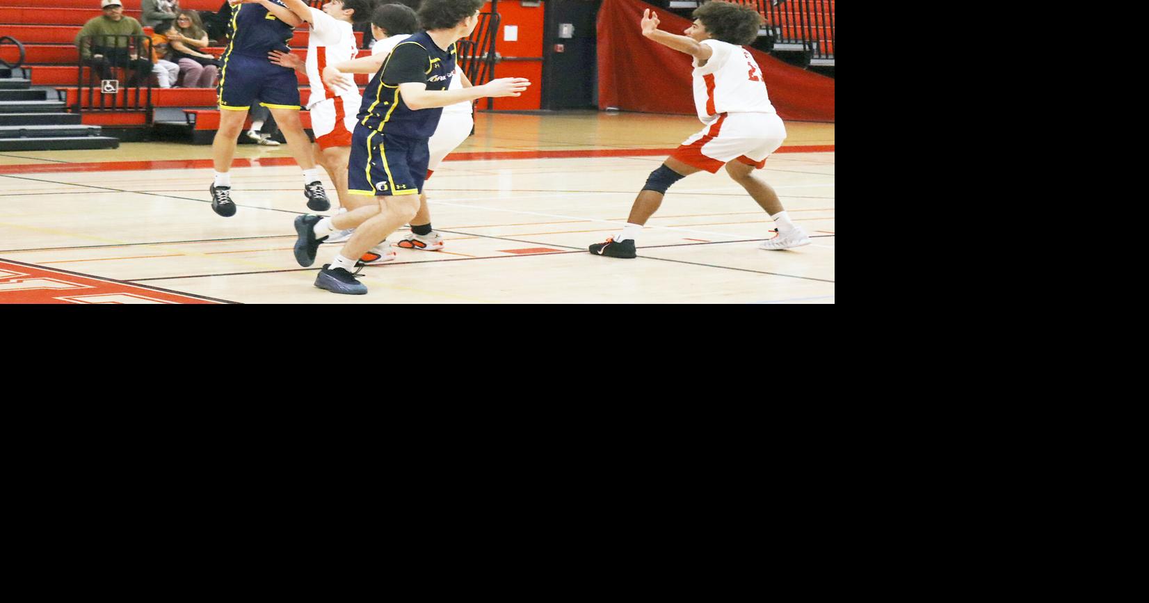 Oak Ridge boys too much for Lancers on the court | Sports | mtdemocrat.com