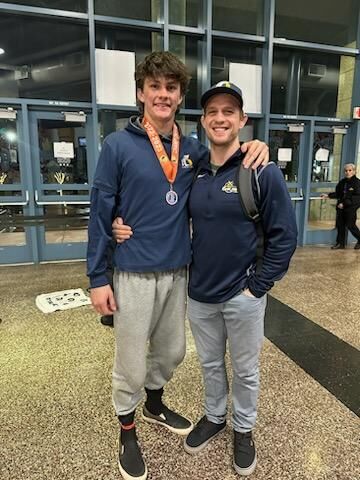 Shaiden Carr medals in state championship | Sports | mtdemocrat.com