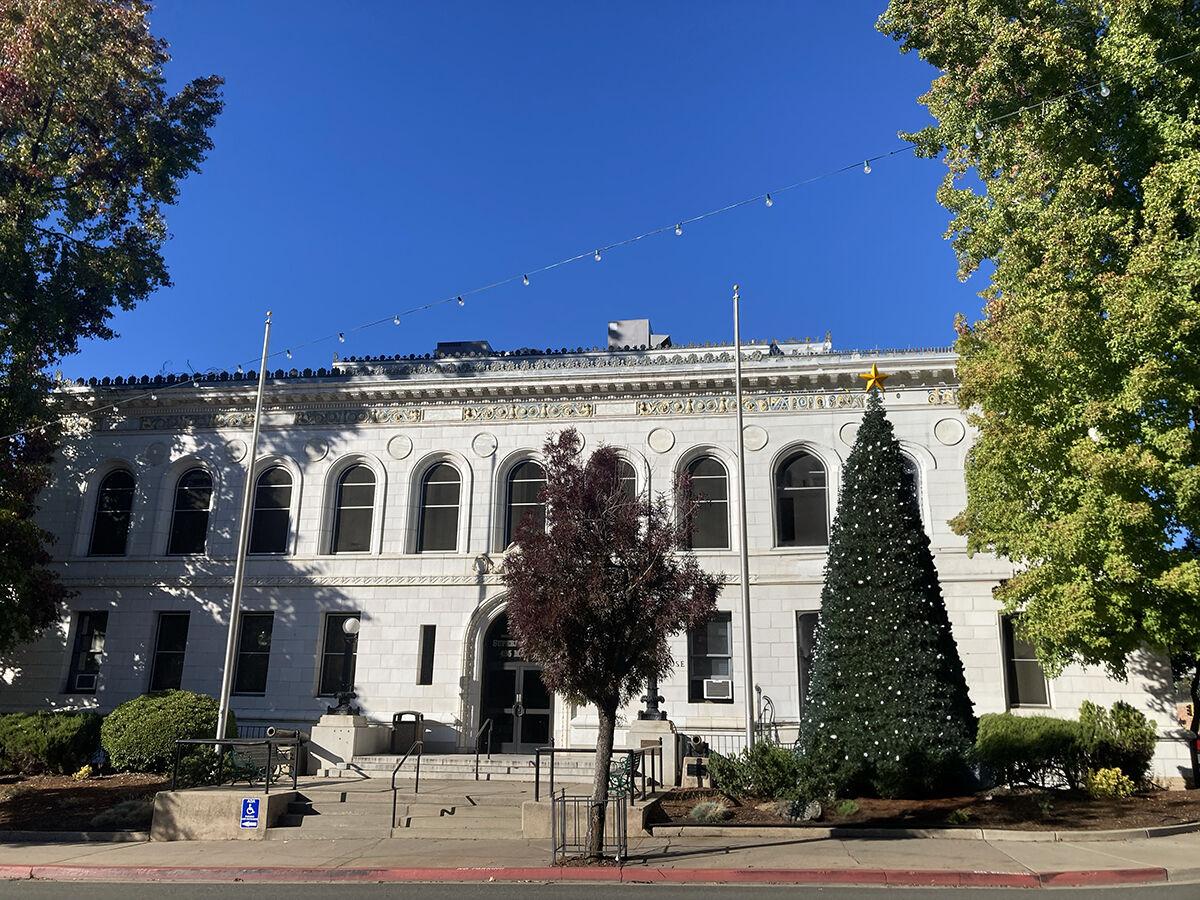 Placerville holiday celebration gets new name, new tree | News ...