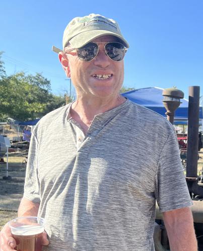 Douglas Garig | Obituaries | mtdemocrat.com