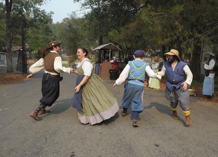 Renaissance Tudor Fayre at Cameron Park Lake | Photo Galleries ...