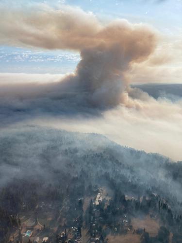 Fire burning near Oxbow Reservoir ‘could spread’ into El Dorado County ...