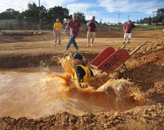 72nd annual John M. Studebaker Wheelbarrow Races | Photo Galleries ...