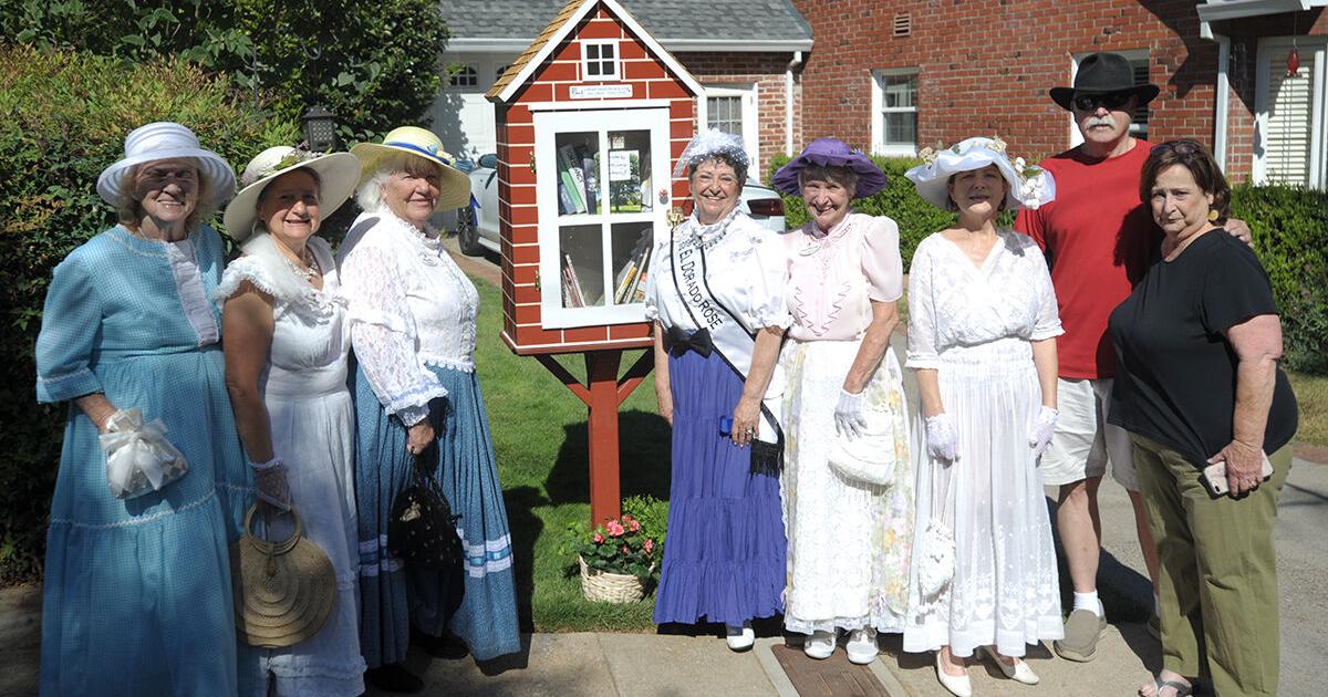 El Dorado County Roses assist with opening a little library in ...