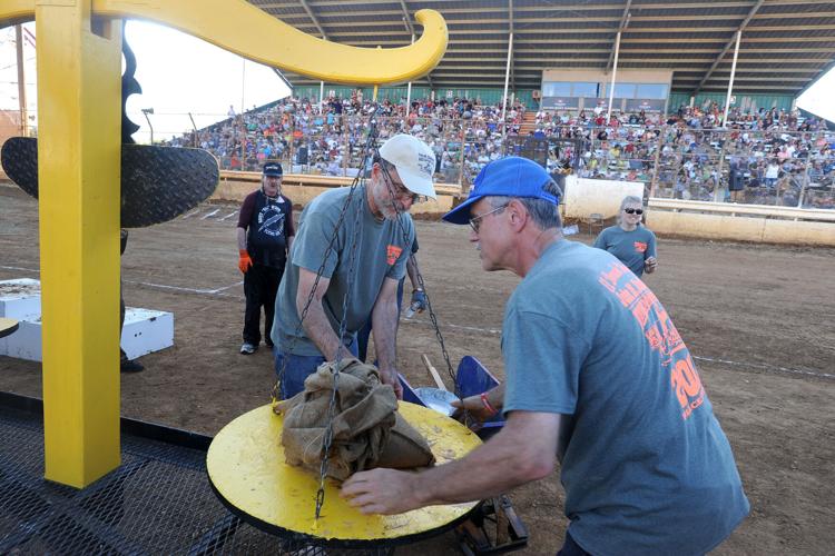 69th John M. Studebaker Wheelbarrow Races | Photo Galleries ...