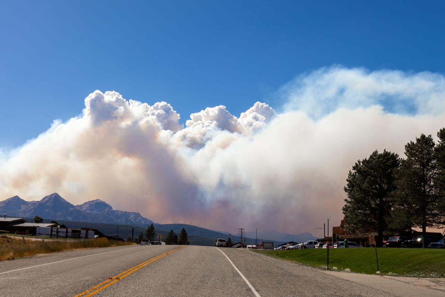 Wapiti Fire nears 70,000 acres | Breaking News | mtexpress.com