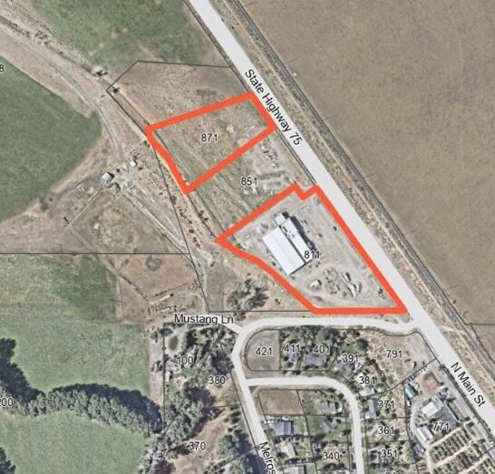 Bellevue dealership proposes 60-space lot north of Maverik | Bellevue ...