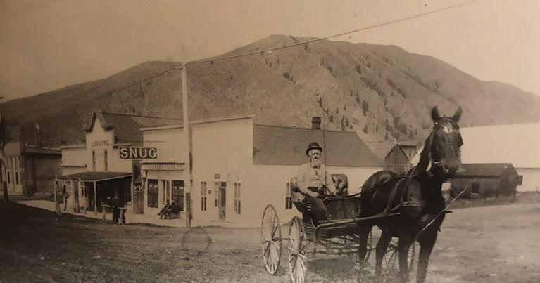 Hemingway and Pound get Snug | Events | mtexpress.com