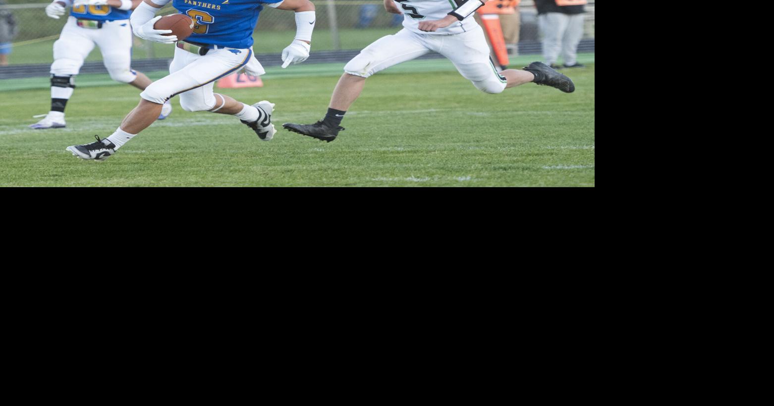 Panthers football cruises to victory | High School | mtexpress.com