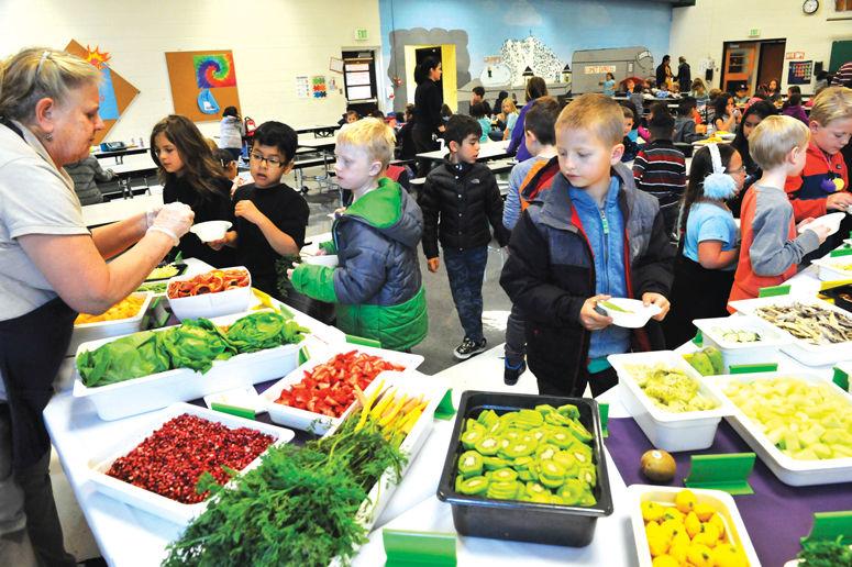 Schools Promote Healthy Eating | Features | mtexpress.com