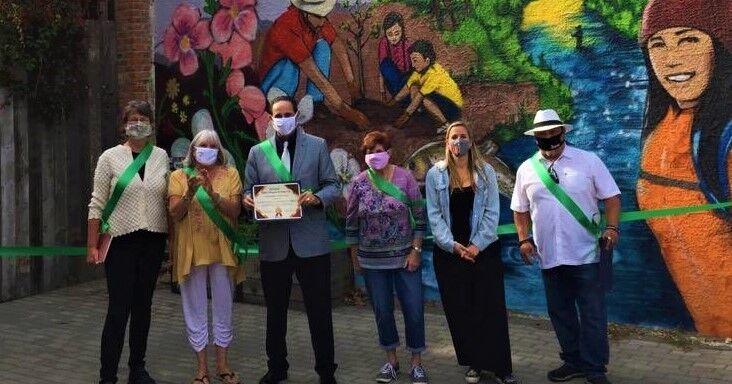 Hailey mayor, Mexican consulate celebrate mural unveiling | Hailey ...