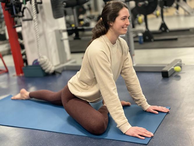 Do it right: How to stretch the external rotators of the hip | Features ...