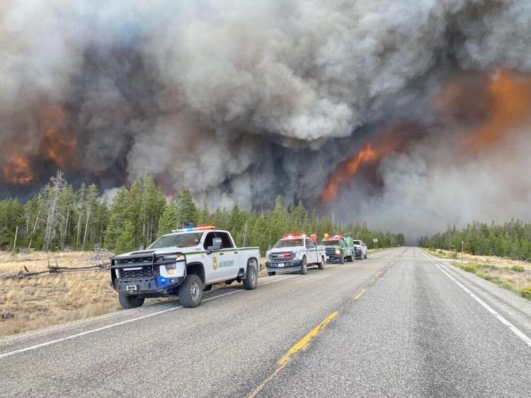 Wapiti Fire nears 70,000 acres | Breaking News | mtexpress.com