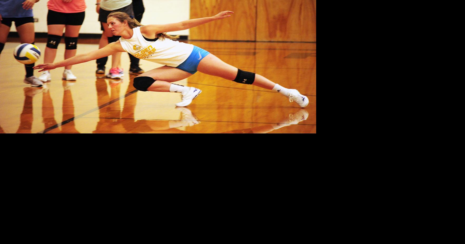 New coach leads Carey volleyball program | High School | mtexpress.com