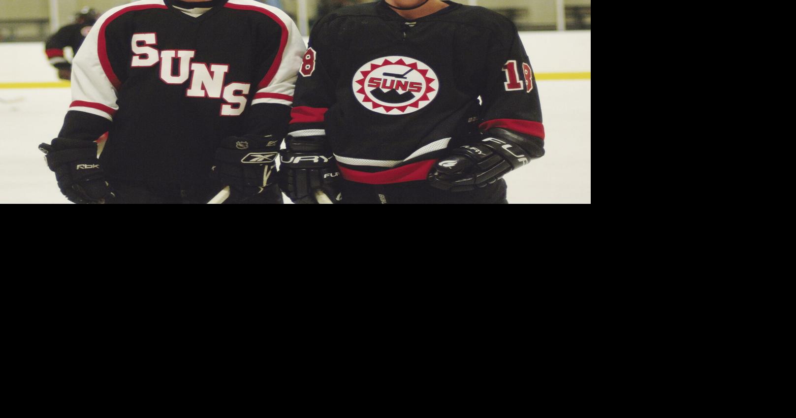 Former local hockey player returns home after worldwide pro career ...