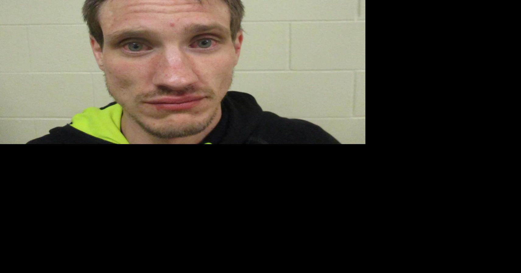 District courts: Man charged with felony strangulation; judge sentences ...